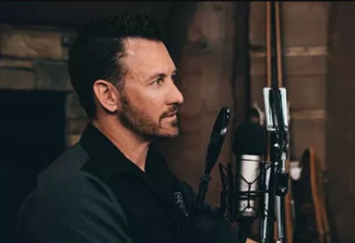 Episode 004 - Travis Haley